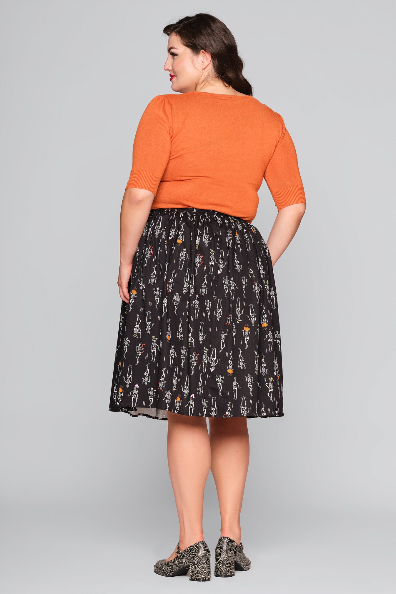 Jasmine Skeleton Boo-gie Swing Skirt – Lindy Bop