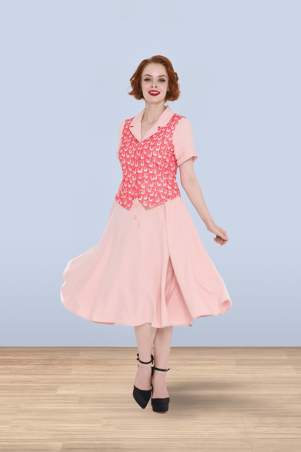 Lady Pro Llama Vest – Lindy Bop